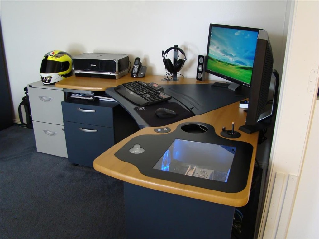 15 Envious Home Computer Setups | Inspirationfeed