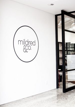 100 Classy Signage Design Ideas for Your Small Business | Inspirationfeed