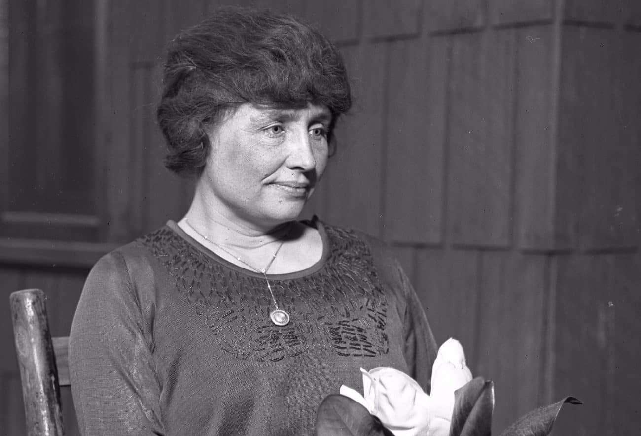 85 Amazing Helen Keller Quotes To Help You Find Your Purpose ...