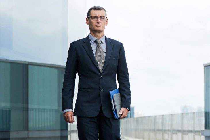 How to Make Yourself Look Professional | Inspirationfeed