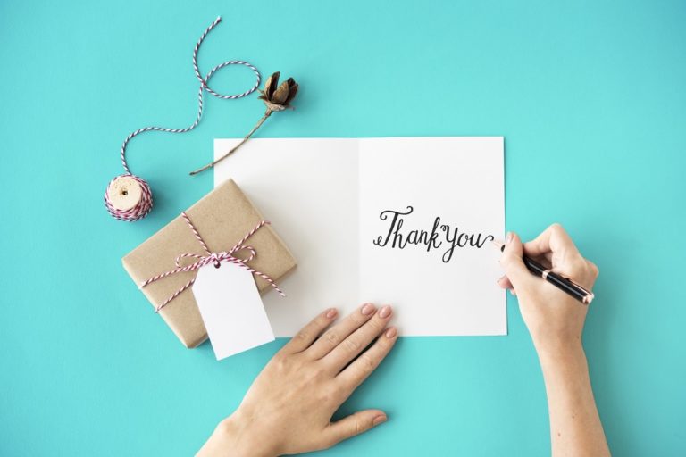 40 Inspirational Deeds to Help You Change the World | Inspirationfeed