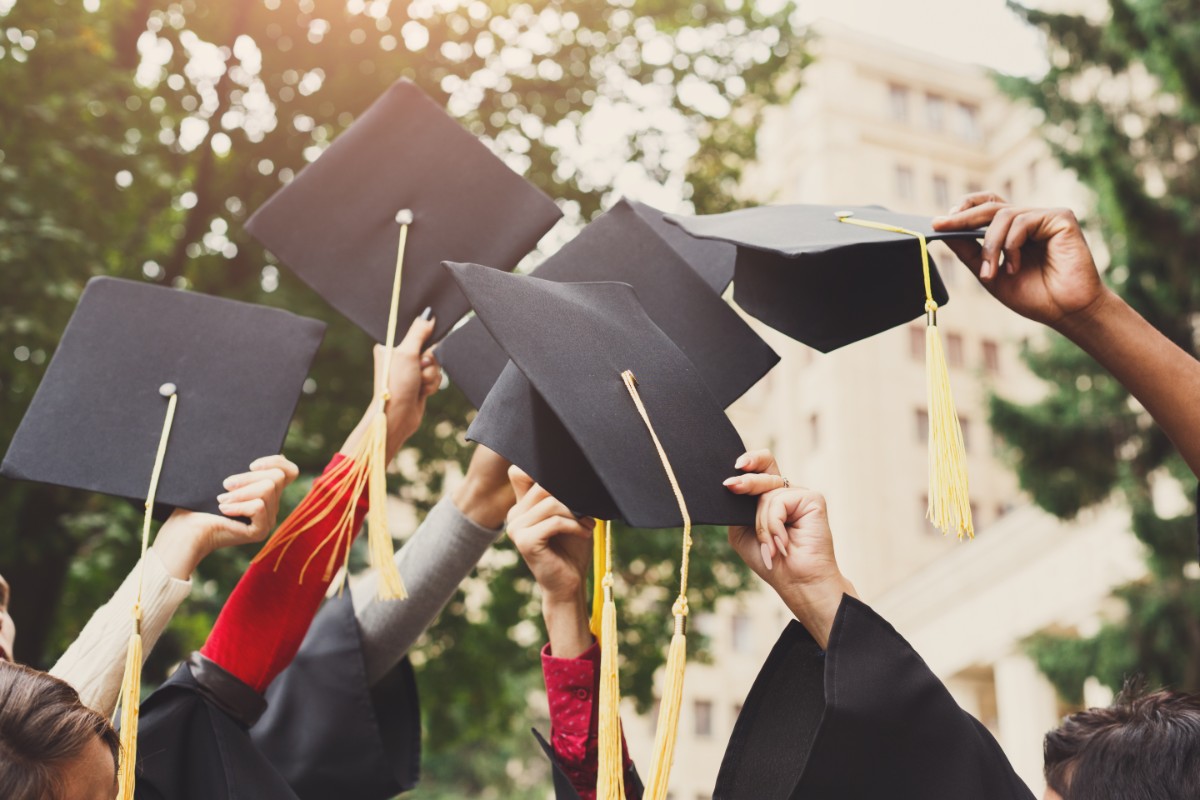 80 Empowering Graduation Quotes You Need to Hear | Inspirationfeed