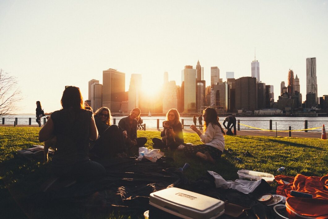 50 Uplifting Good Vibes Quotes and Captions To Give You Energy ...