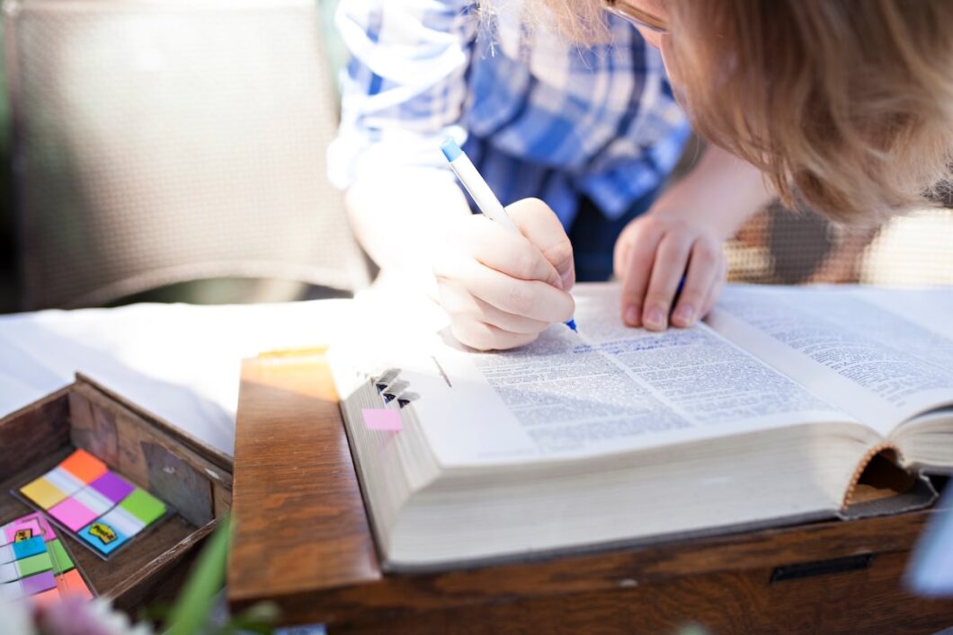 60 Awesome Riddles That Every Kid Will Love (With Answers ...