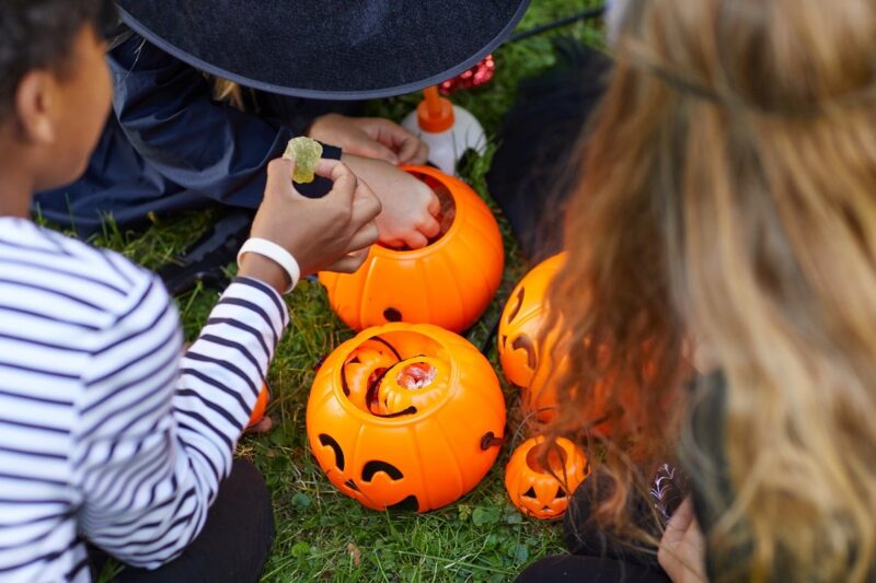 25 Fun Halloween Party Games For Kids of All Ages | Inspirationfeed