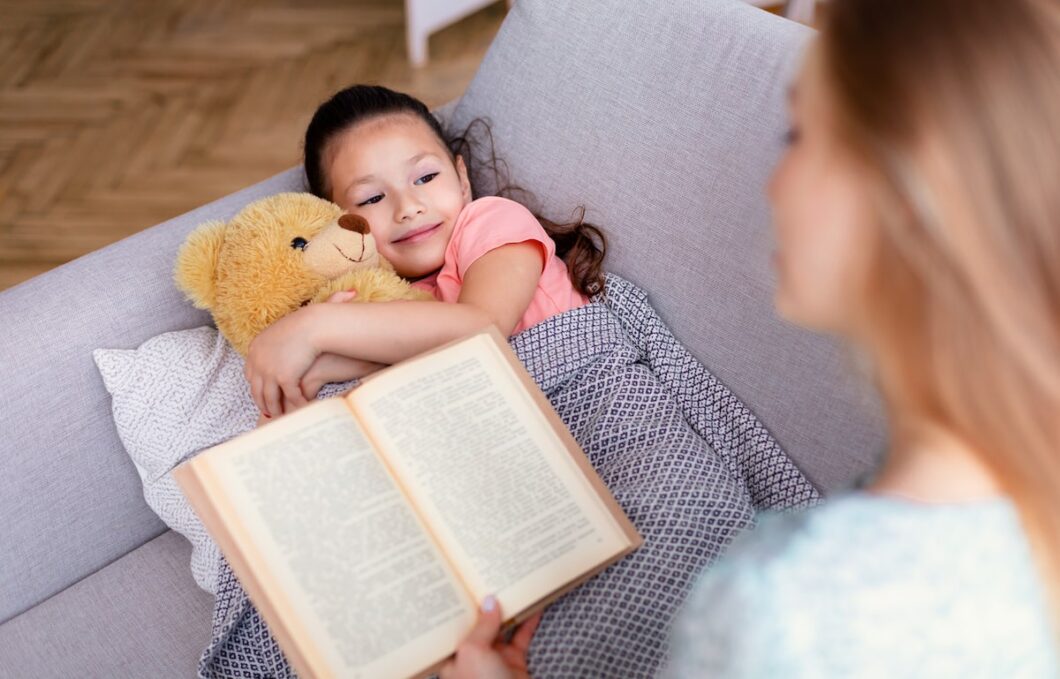 20 Perfect Bedtime Stories To Tell Your Children Before Bed ...
