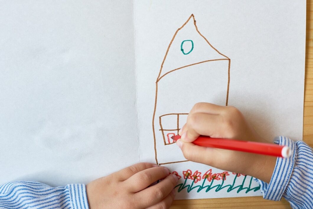 10 Different Ways To Draw A House (Step-by-step Guide) | Inspirationfeed
