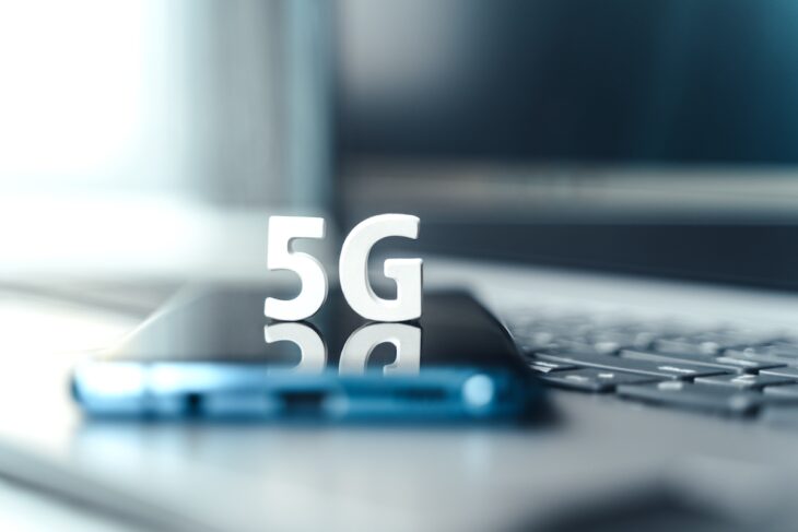 Here’s The Real Meaning of 5G UC On Your Smartphone | Inspirationfeed
